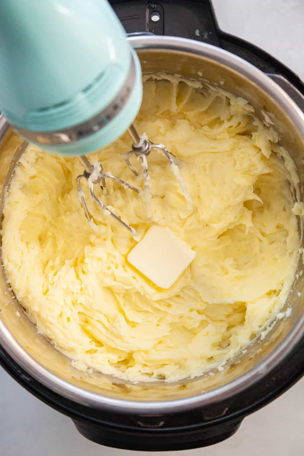 Creamy Instant Pot Mashed Potatoes (No drain) - Kitchen Skip