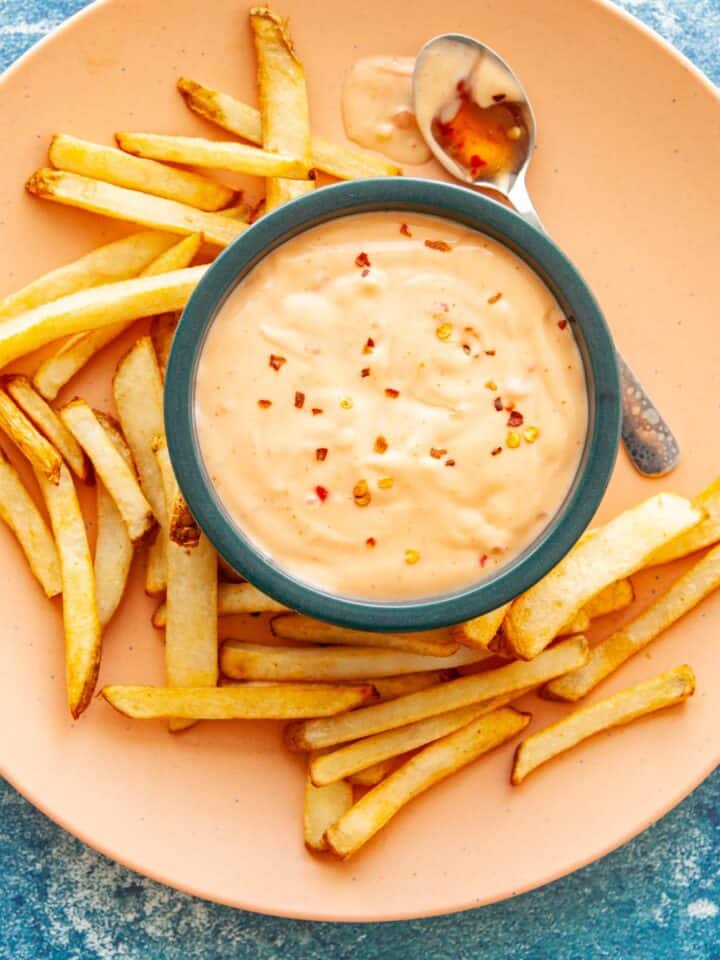 Cucumber Yogurt Sauce - Kitchen Skip